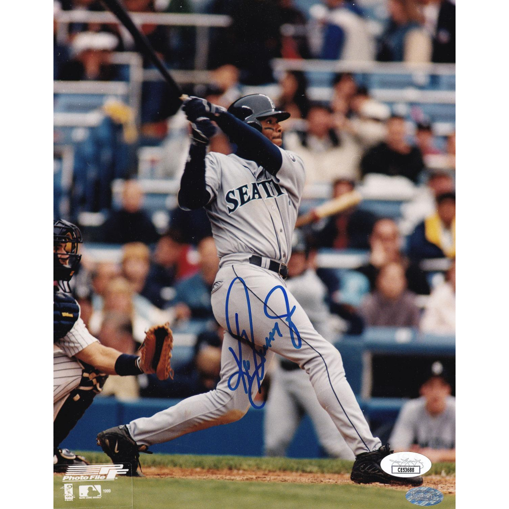 Ken Griffey Jr. Signed Seattle Mariners 8x10 Photo (JSA COA) | Auction ...