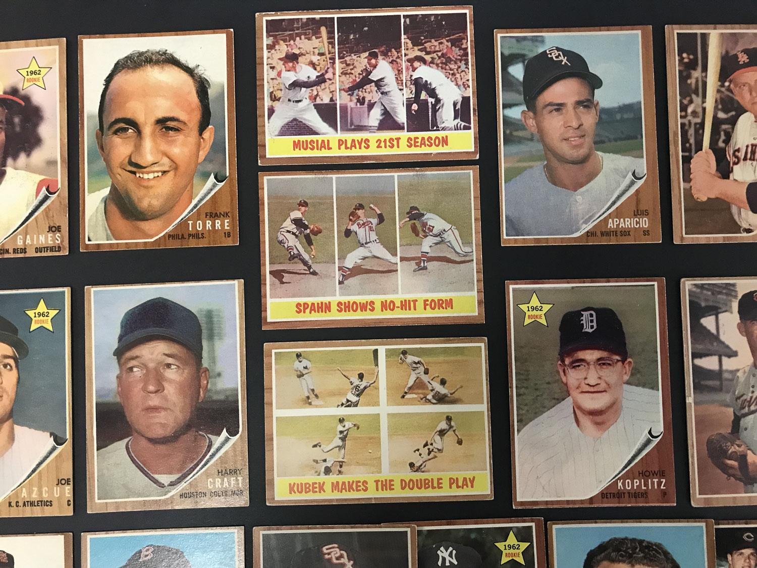Lot of (24) 1962 Topps Baseball Cards : Inc. Stan Musial Plays 21st ...