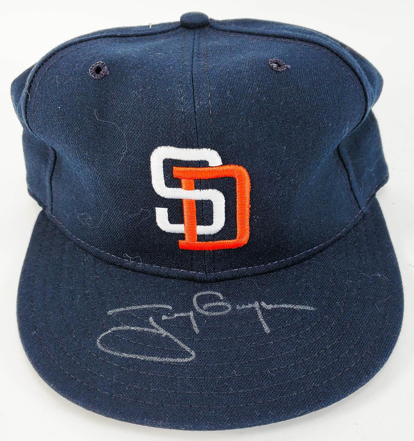 Tony Gwynn Signed San Diego Padres New Era Fitted Authentic Diamond ...